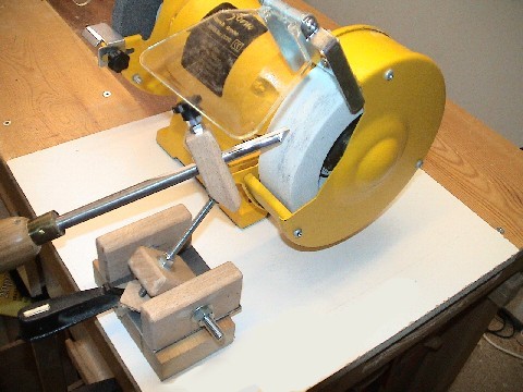 Basic Fingernail Gouge Grinding Jig